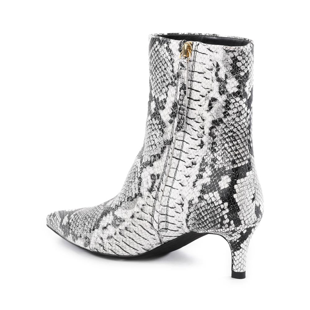Dinner Date Boot – Seychelles Footwear