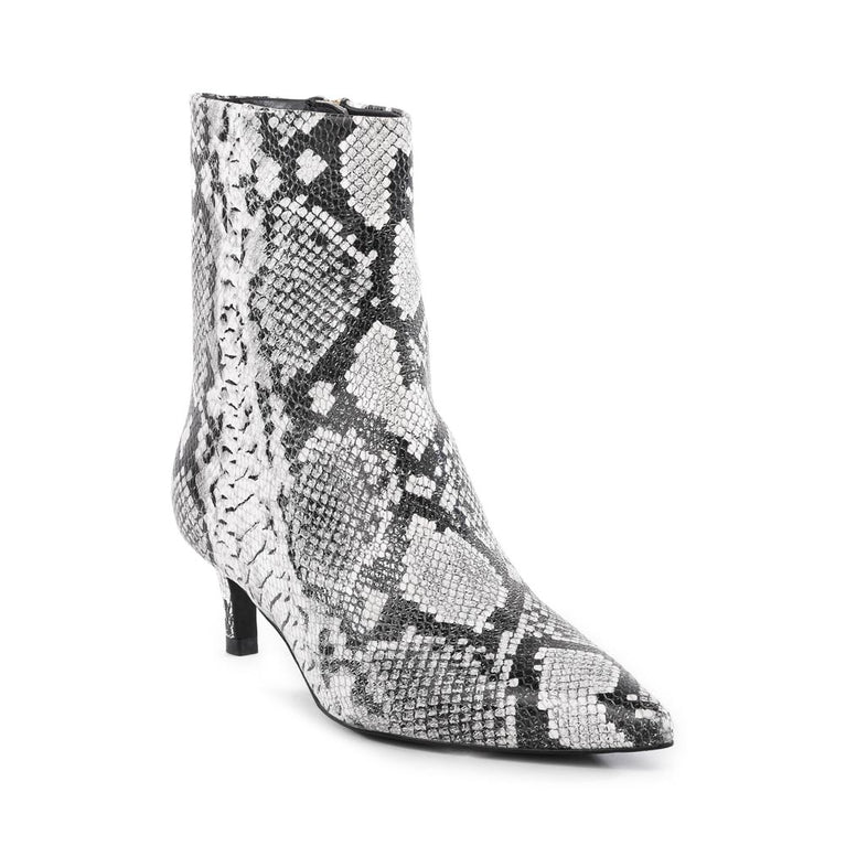 New Arrivals | Seychelles Footwear