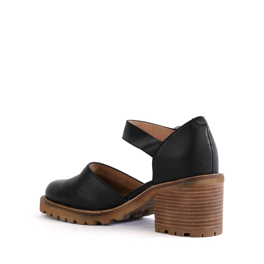 Lock And Key Heel – Seychelles Footwear